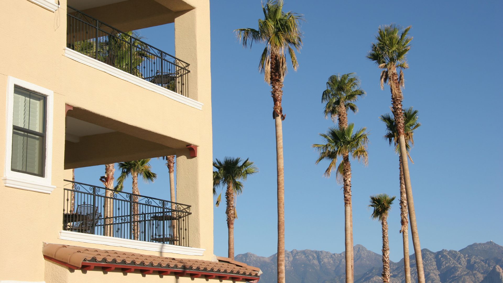 Cómo elegir las persianas perfectas para tu segunda vivienda ...